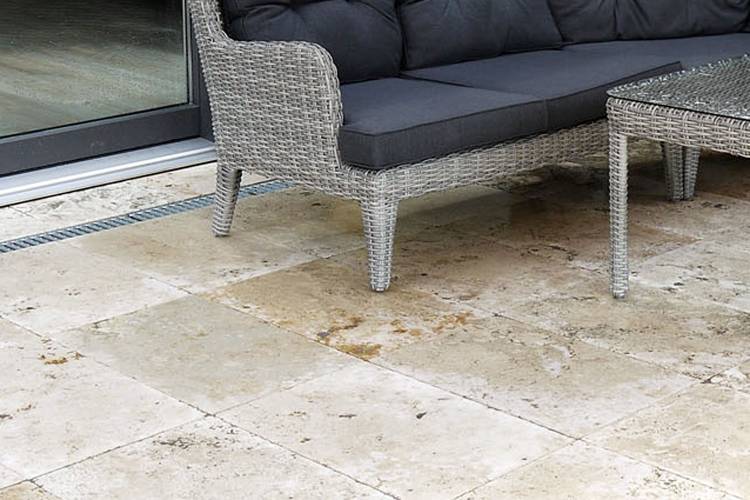 Travertin Terrassenplatten richtig verlegen | Steinlese Natursteine